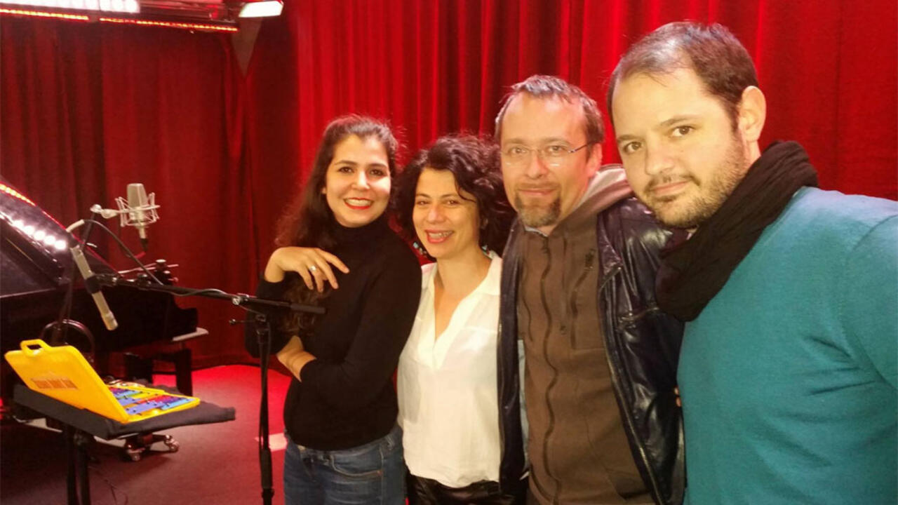 اوزليم بولوت تعيد تشكيل صورة الموسيقى الشرقية - ساعة موسيقى