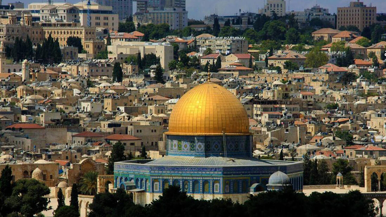 ليس هناك ما يستحق المشاهدة في أبو ديس، عاصمة الفلسطينيين المستحيلة ...