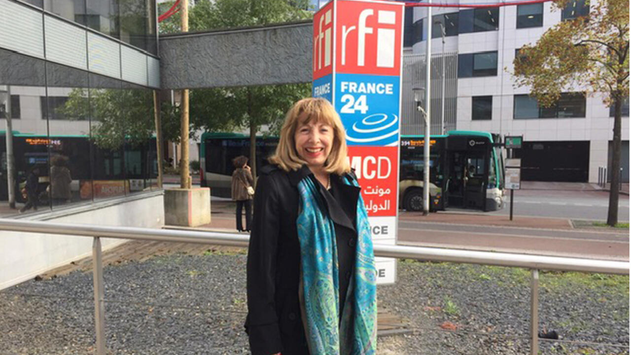 مي ريحاني رائدة عالمية من لبنان ومديرة كرسي جبران للقيم والسلام في ...