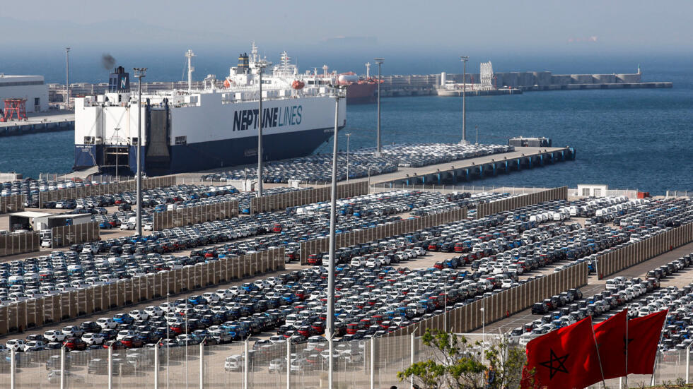 منظمات مغربية تدين السماح لسفينة عسكرية إسرائيلية بالرسو في ميناء طنجة