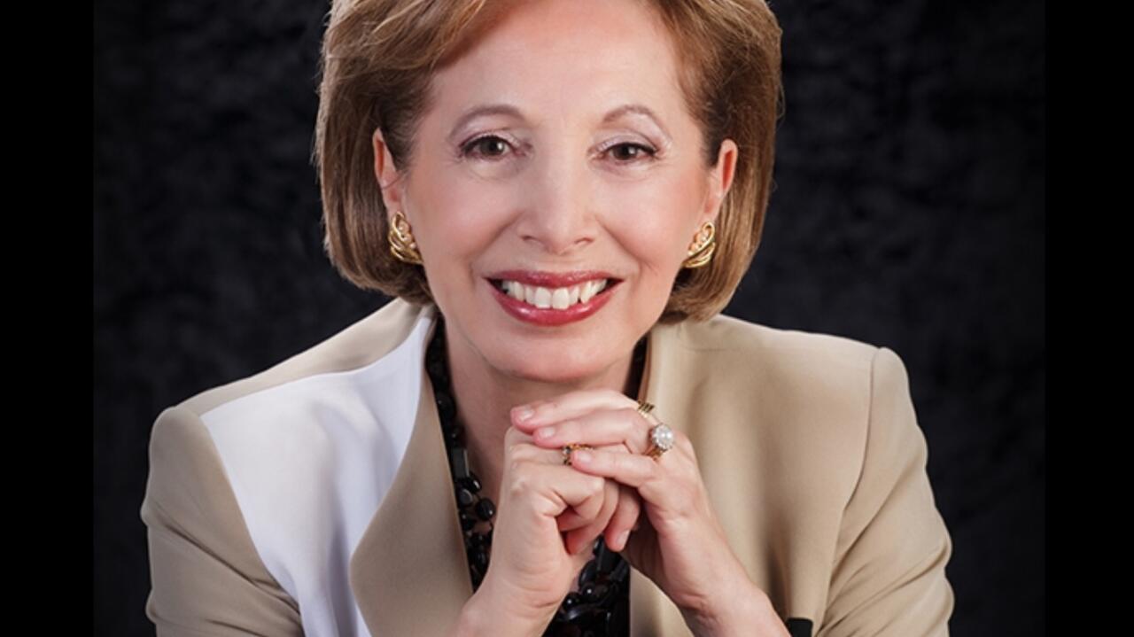 الشاعرة والأديبة مي ريحاني: كورونا كسرت جميع الحواجز والفروقات بين ...